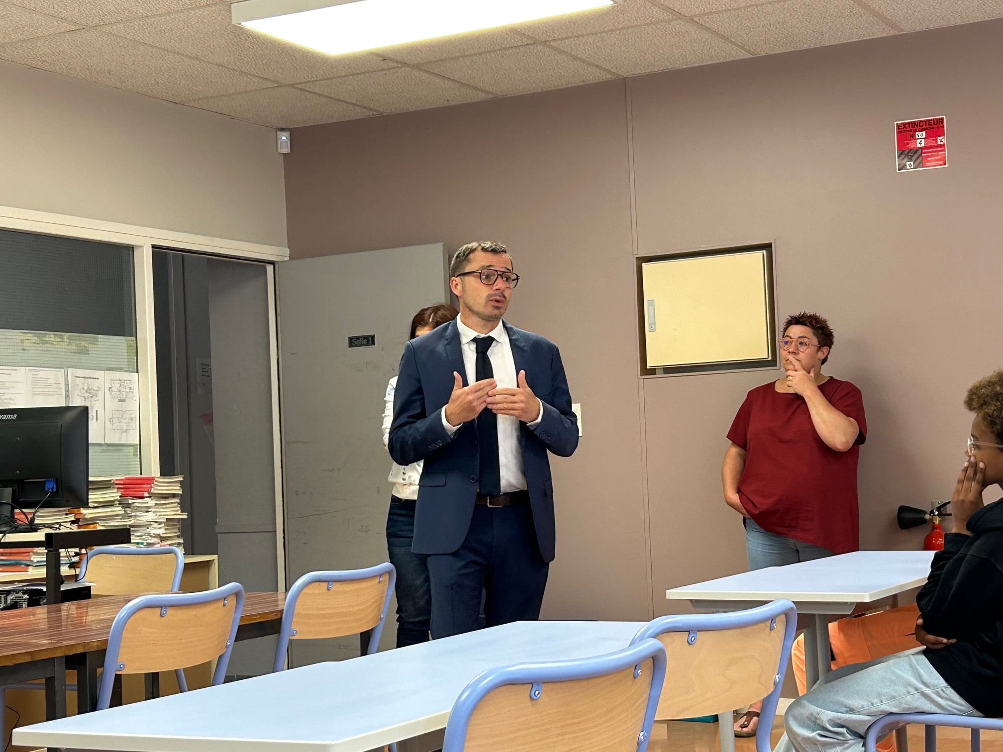 Le collège Jean Moulin de Marigny-le-Châtel inaugure son projet NEFLE | Académie de Reims